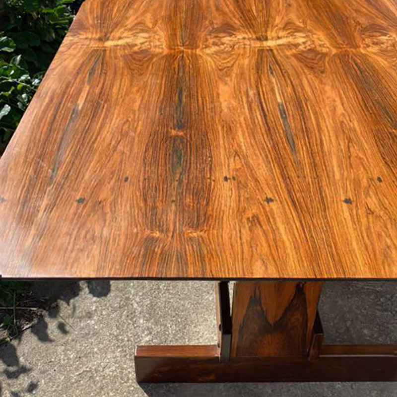 Mesa de Jacarandá – Casa Bari